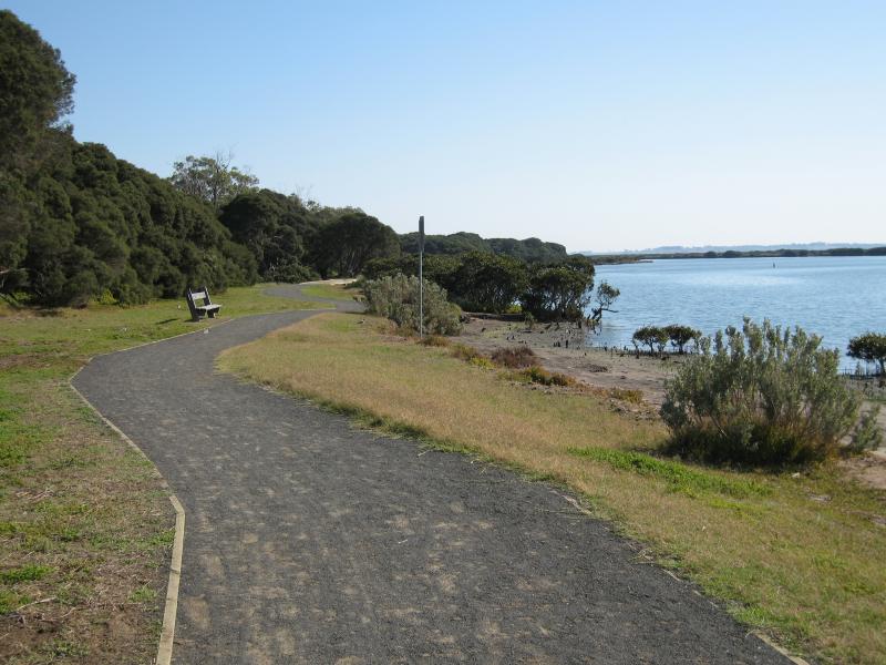 Barwon Heads photos - Travel Victoria: accommodation & visitor guide
