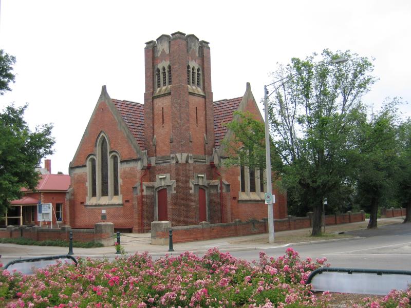 Benalla photos - Travel Victoria: accommodation & visitor guide