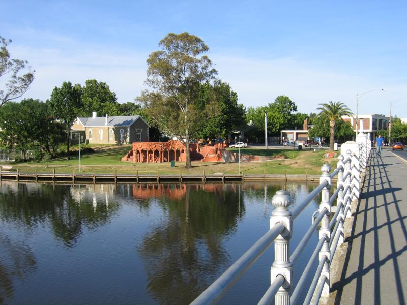 Benalla photos - Travel Victoria: accommodation & visitor guide