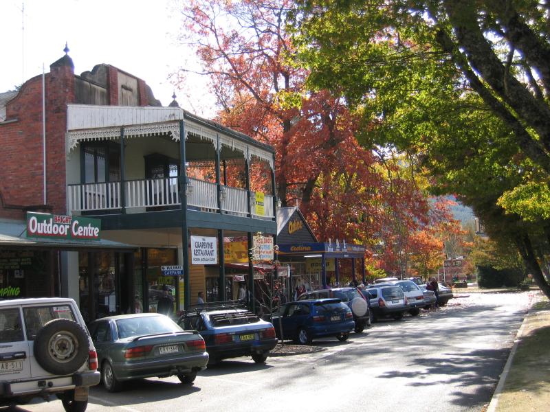 Bright photos - Travel Victoria: accommodation & visitor guide