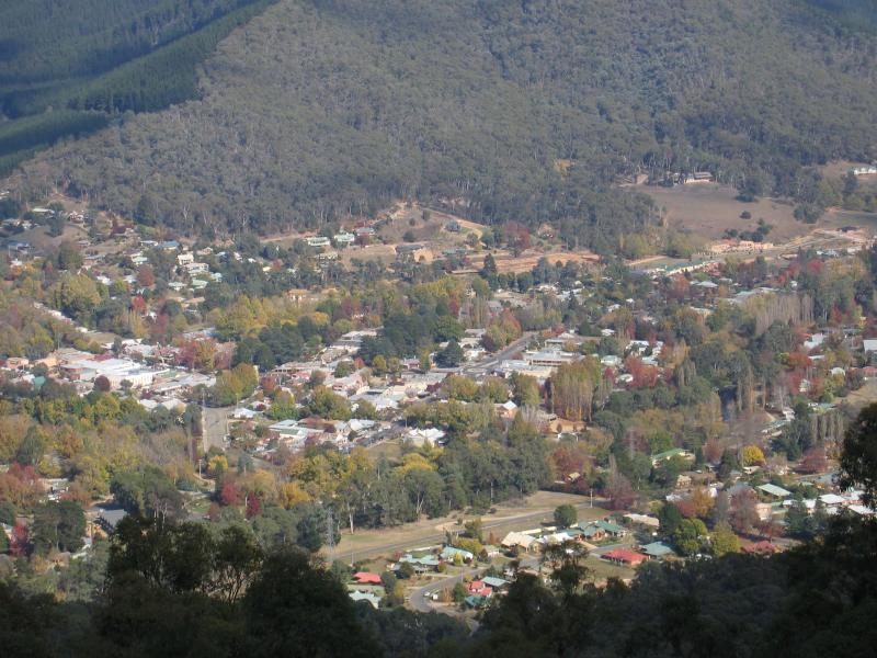 Bright photos - Travel Victoria: accommodation & visitor guide