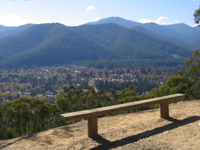 Bright photos - Travel Victoria: accommodation & visitor guide