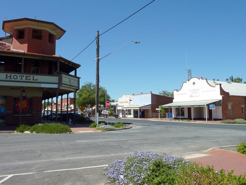 Dimboola photos - Travel Victoria: accommodation & visitor guide