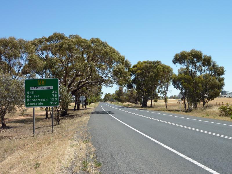 Dimboola photos - Travel Victoria: accommodation & visitor guide
