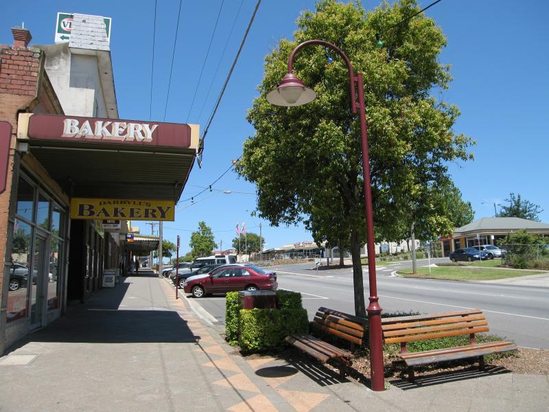 Drouin photos - Travel Victoria: accommodation & visitor guide