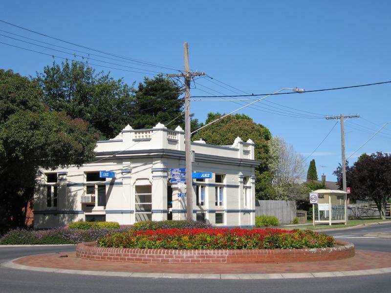 Drouin photos - Travel Victoria: accommodation & visitor guide