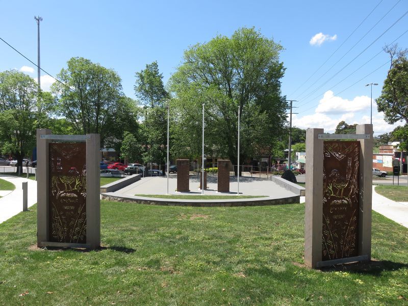 Drouin photos - Travel Victoria: accommodation & visitor guide