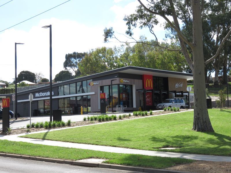 Drouin photos - Travel Victoria: accommodation & visitor guide