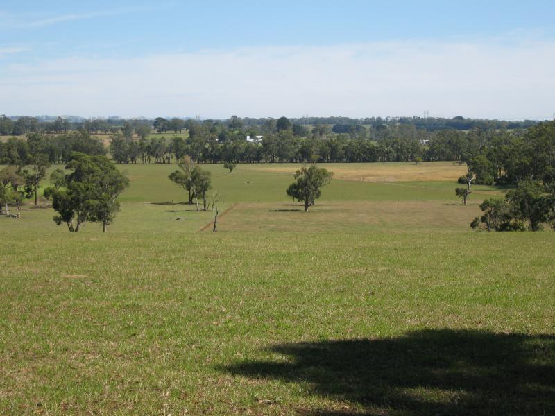 Drouin photos - Travel Victoria: accommodation & visitor guide