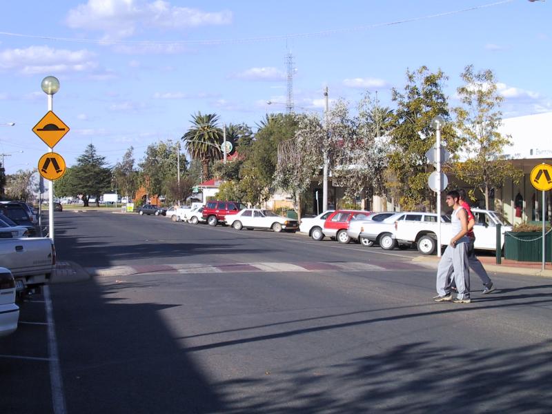 Robinvale photos - Travel Victoria: accommodation & visitor guide