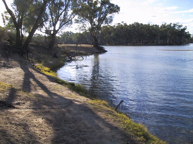 Robinvale photos - Travel Victoria: accommodation & visitor guide
