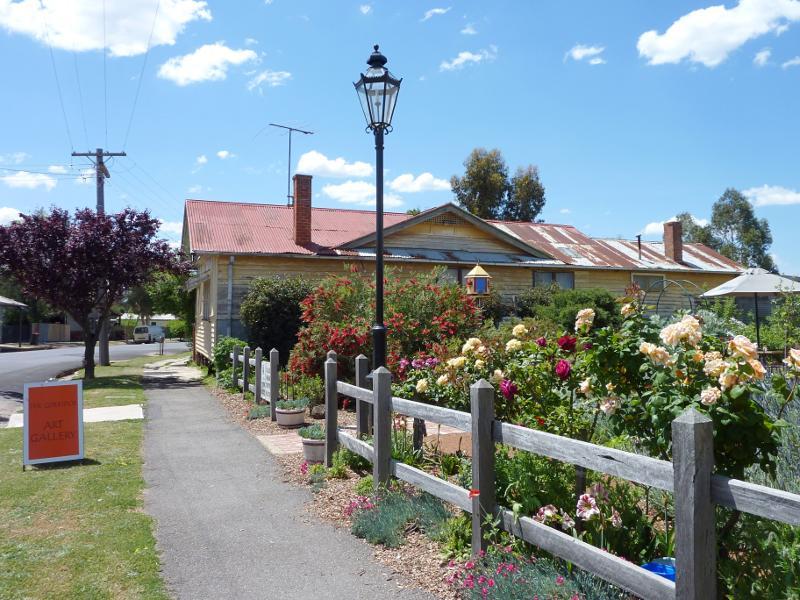 Talbot photos - Travel Victoria: accommodation & visitor guide