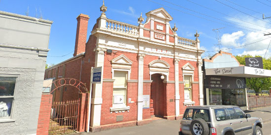 Camperdown attractions - Travel Victoria: accommodation & visitor guide