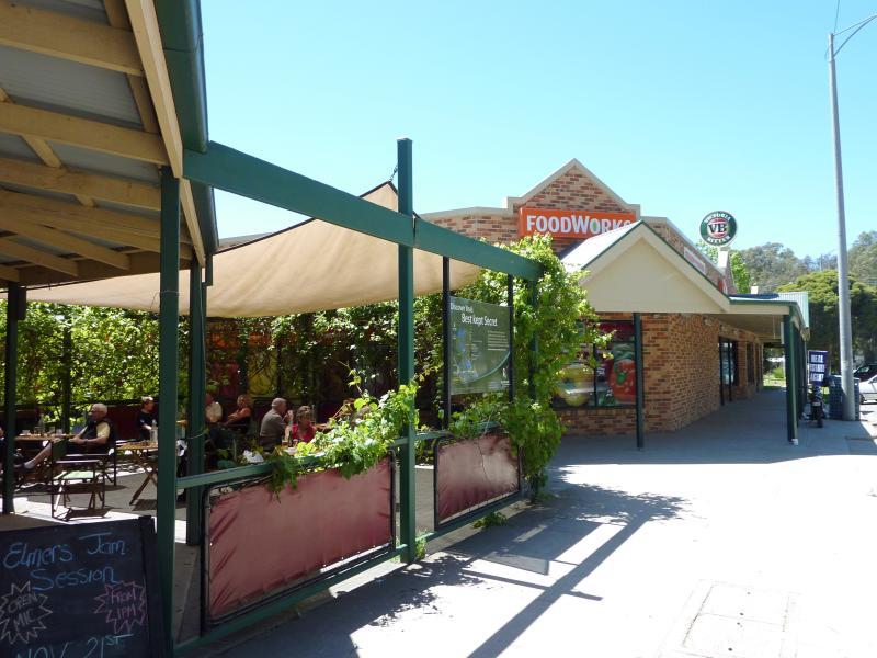 Yea photos - Travel Victoria: accommodation & visitor guide