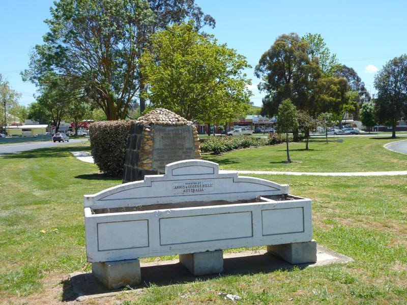 Yea photos - Travel Victoria: accommodation & visitor guide