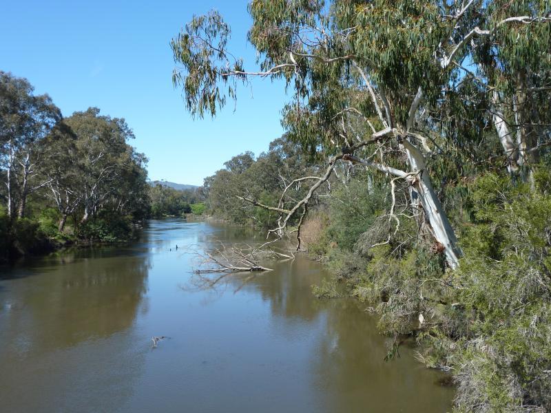 Yea photos - Travel Victoria: accommodation & visitor guide